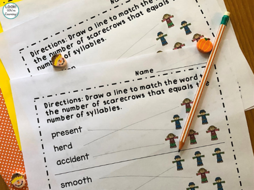 Scarecrow Syllables for Second Grade Activity - Look! We're Learning!